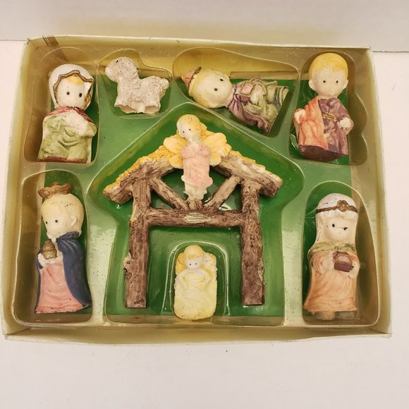 Holiday | Vintage 8 Piece Mini Nativity Set | Poshmark